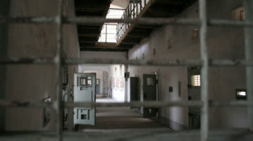 Hacker sentenced to 30 months in prison and $300k restitution | SC Media