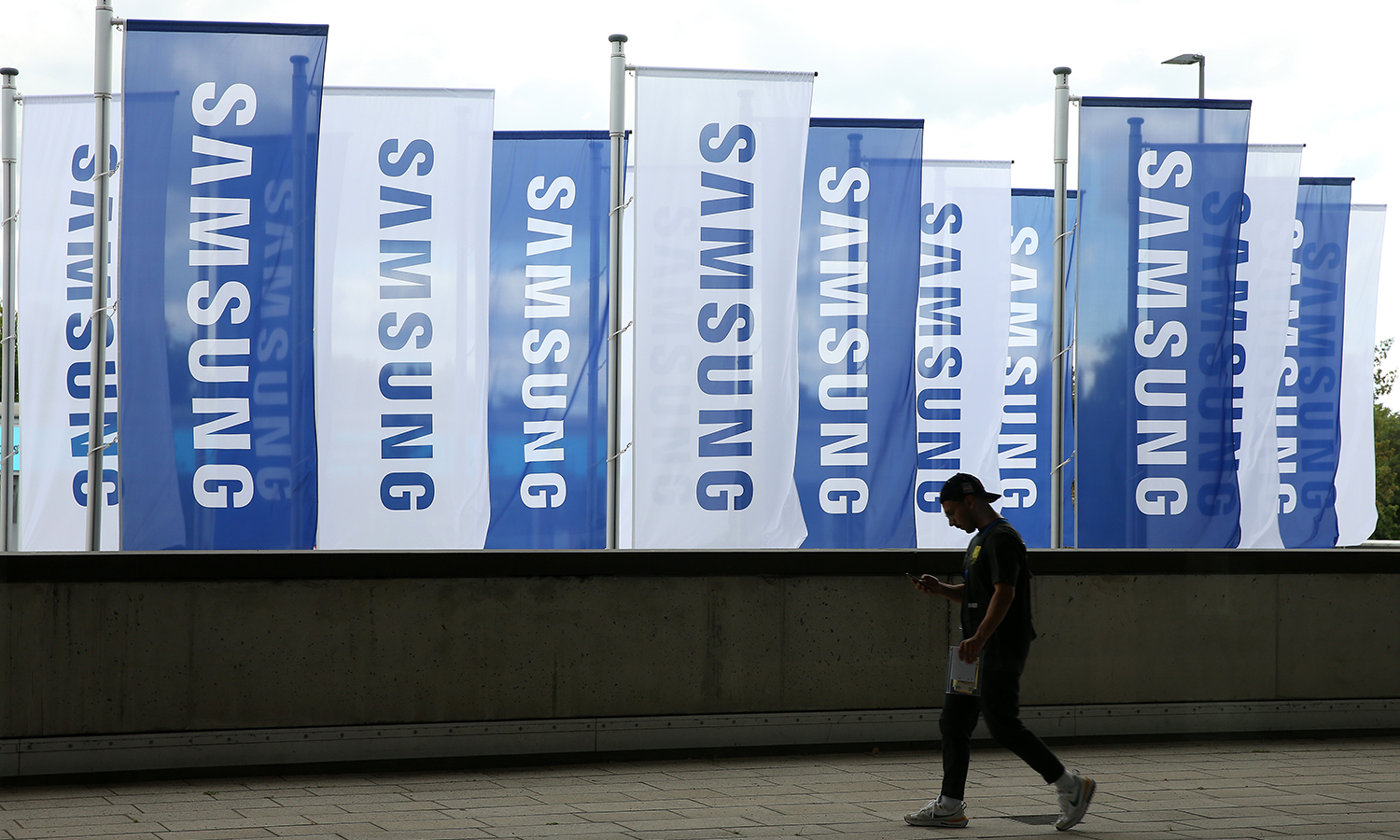 Samsung announces blockchain-based security for smart devices | SC Media